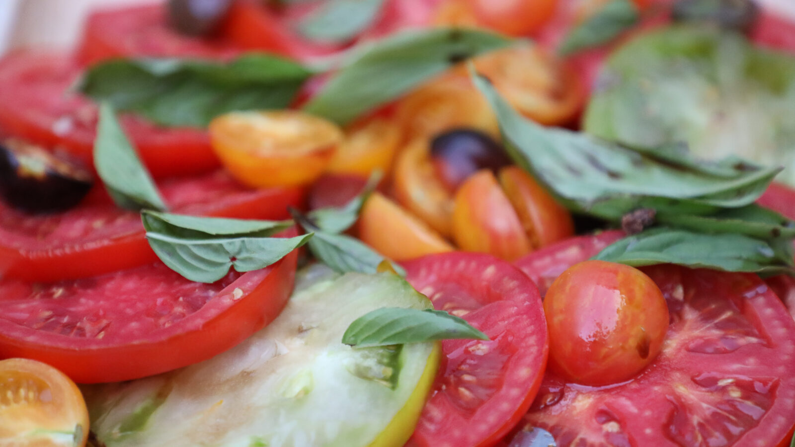 Mill City Farmers Market - Minneapolis, Minnesota - Local groceries ...